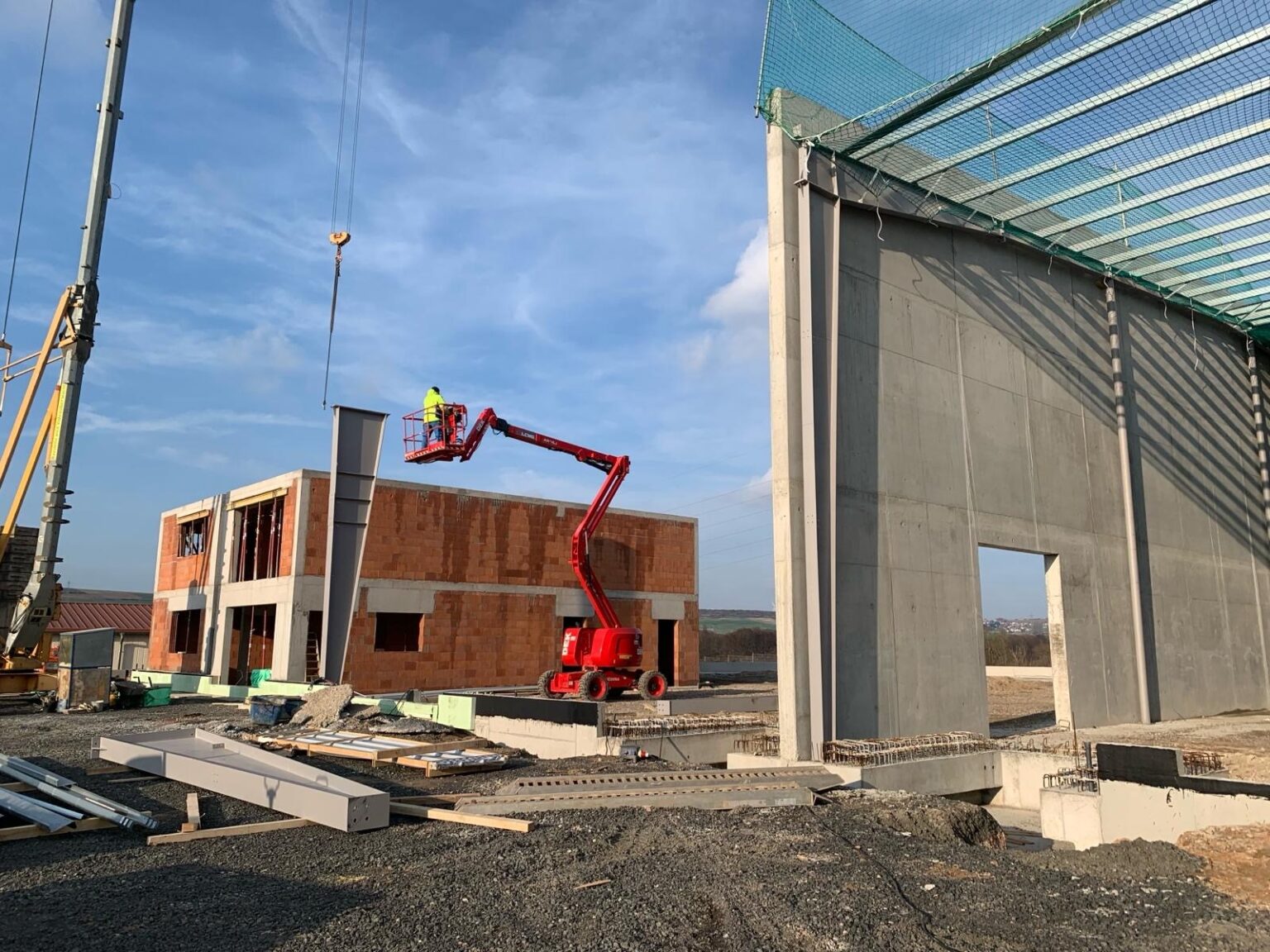 Neubau_09_03_2024 › URHAN Logistics